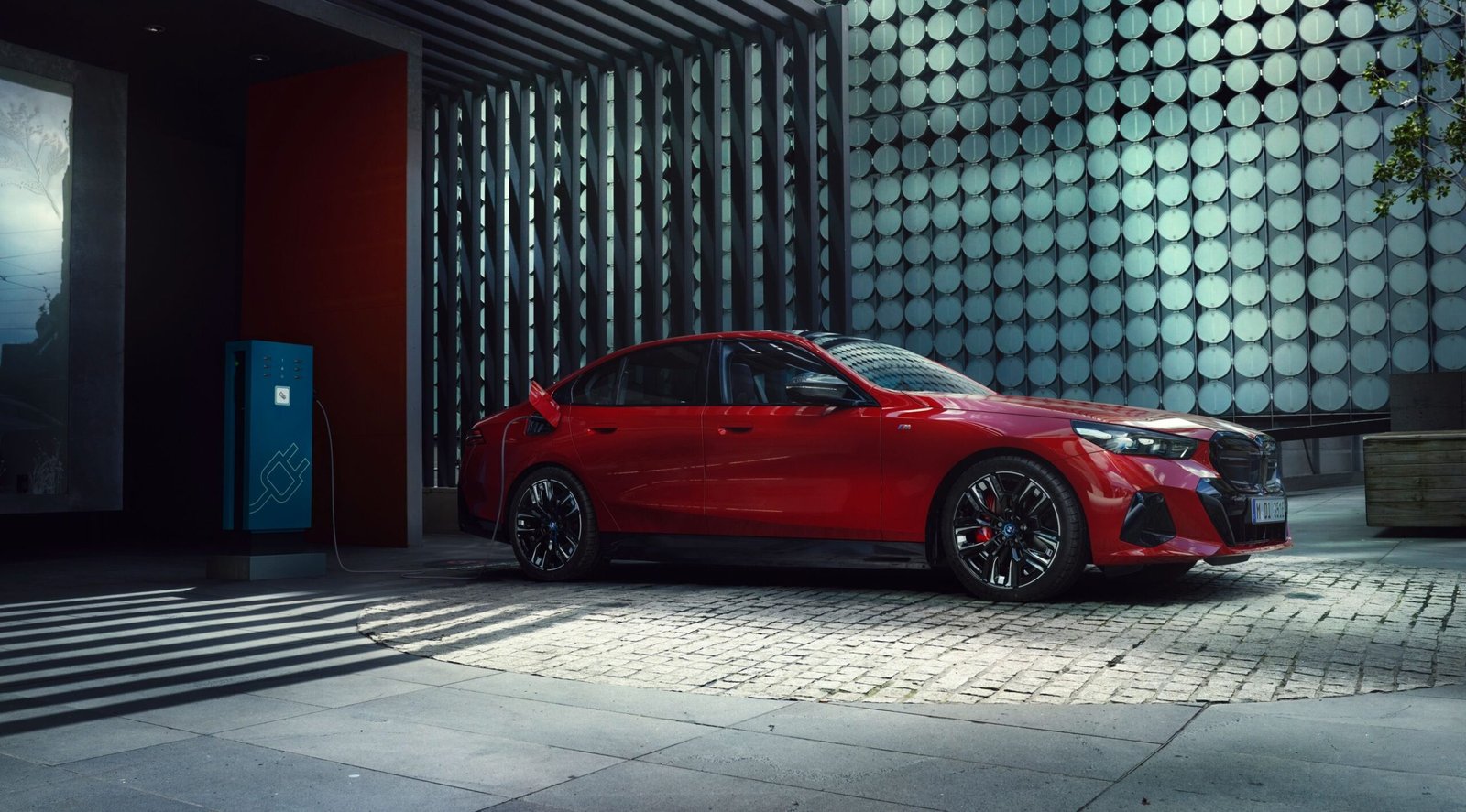 Pre-launch bookings open for the First-Ever All-Electric BMW i5 M60 ...