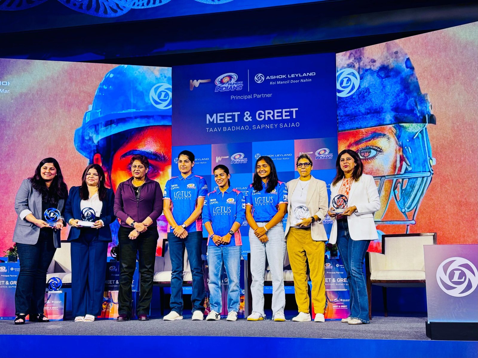 Ashok Leyland honors Women Achievers on International Women’s Day - Machine Edge Global Ashok ...