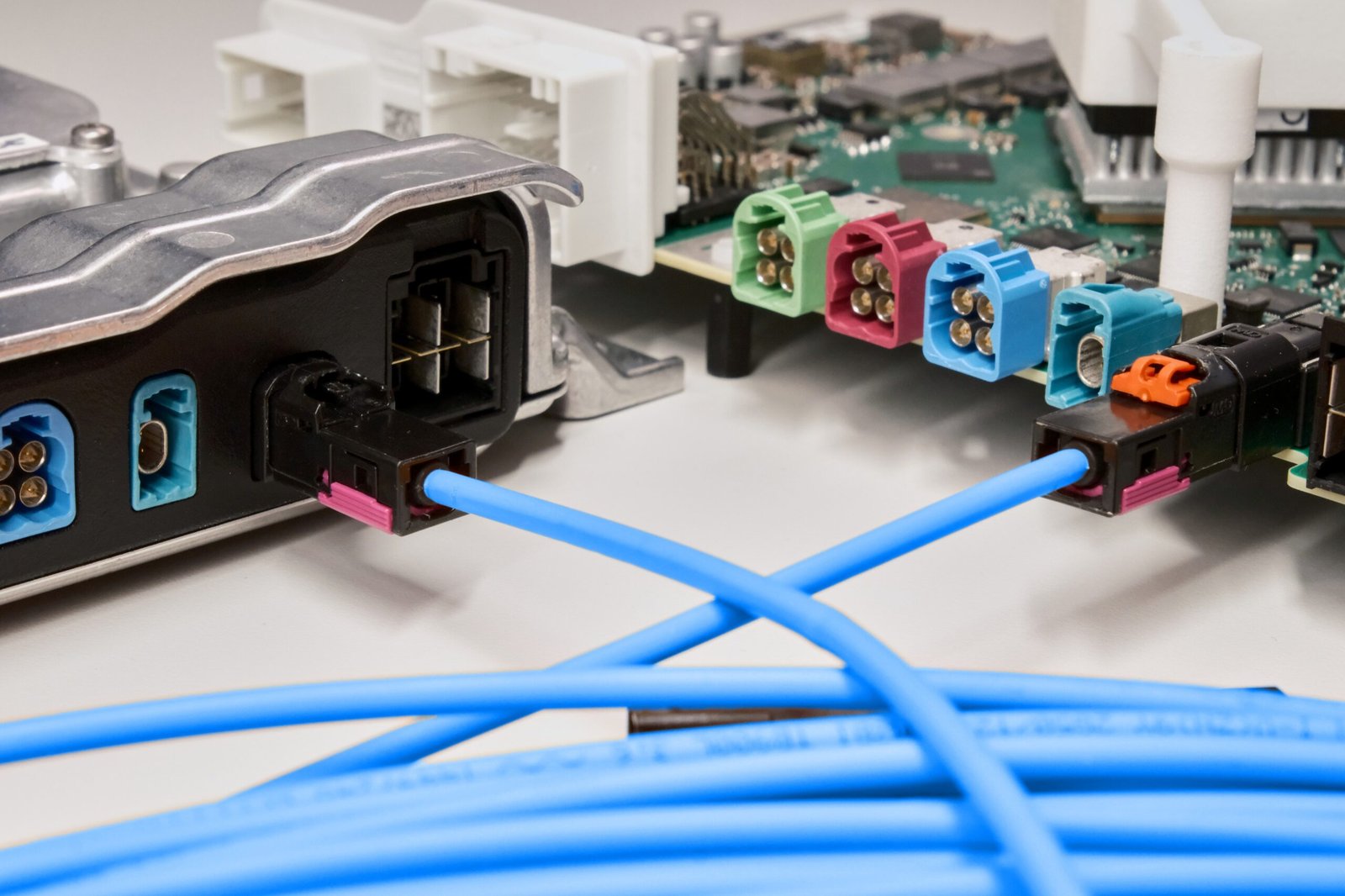 Fiber optics: ZF brings the speed of light to the electrical systems of ...