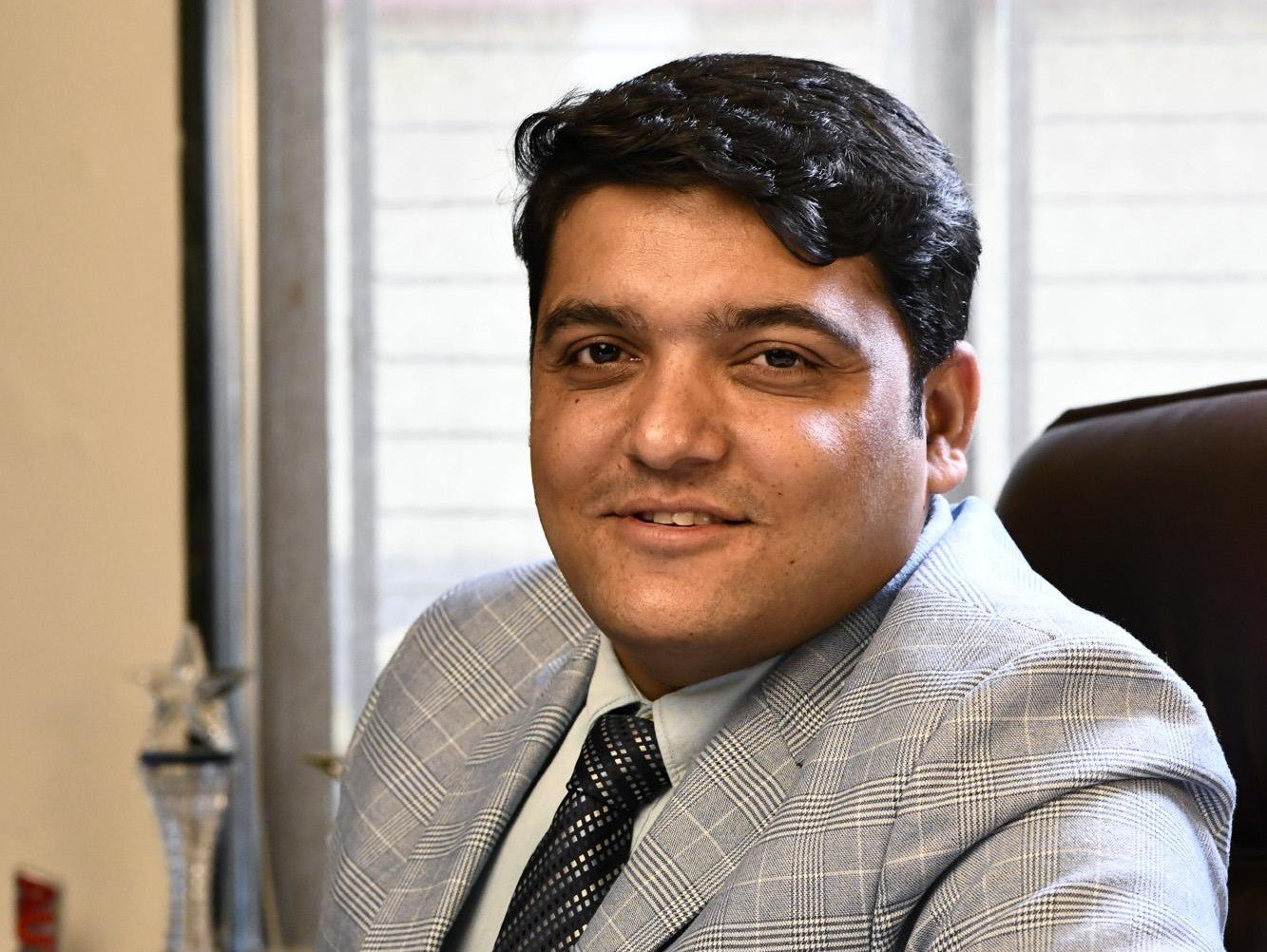 Driving India’s EV Future: Samkit Shah on Jitendra EV’s Rise to the Top 10 - Machine Edge Global